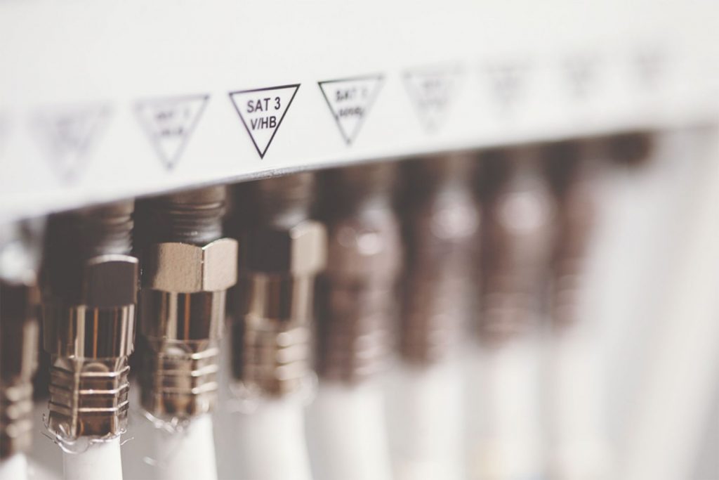 Satellite Reception Systems - Giant System